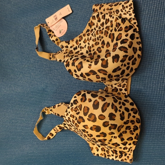 Cacique | Intimates & Sleepwear | Animal Print Bra With Back Smoothing ...